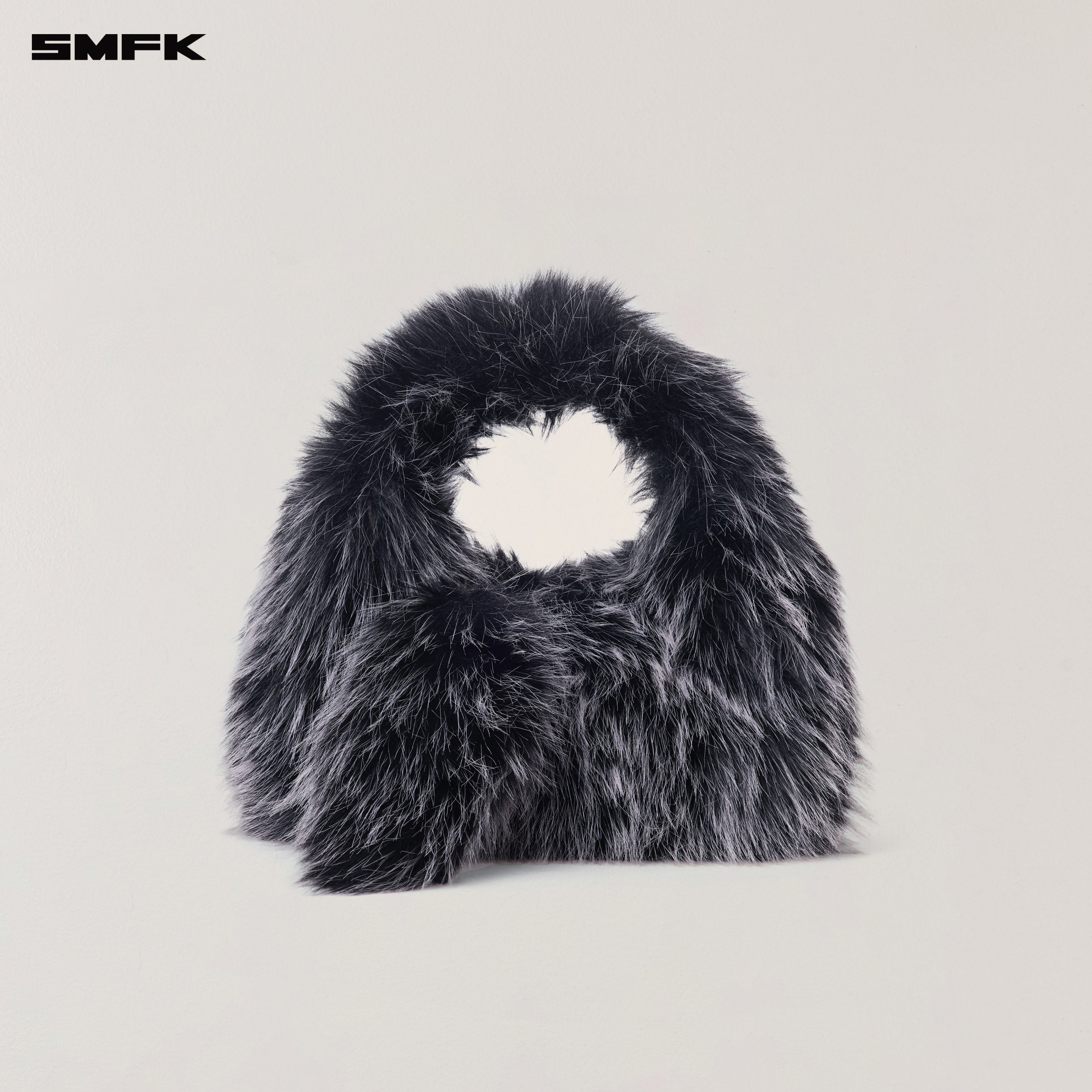 COMPASS COBBLE FURRY BAG/SMALL SILVER FOX – SMFK – SMFK CA